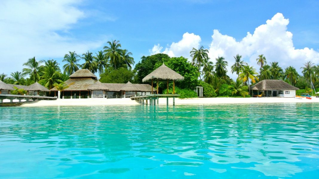Mercure Kooddoo Resort in the Maldives Is A Perfect Vacation Resort ...