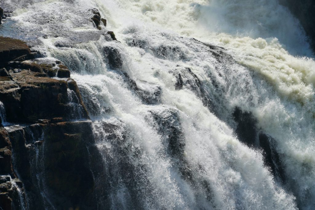 Beautiful Waterfalls in Zimbabwe to Explore After Victoria Falls