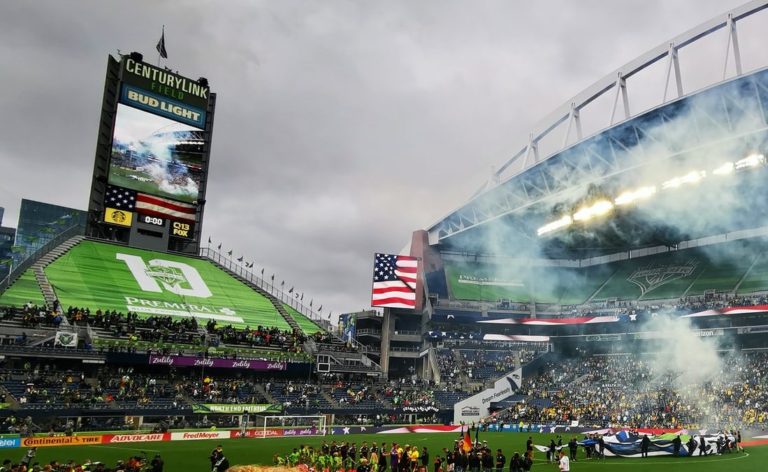 Want a Football Experience? These are the Best NFL Stadiums to Visit ...