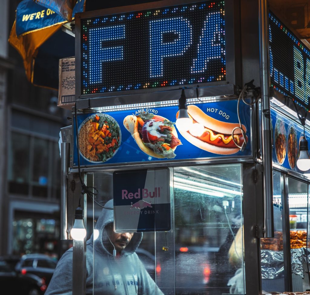Must-Try Street Foods of New York City - Traveler Dreams
